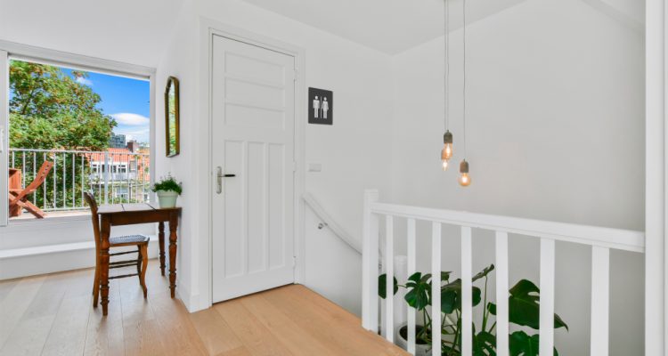 Sfaturi practice pentru amenajarea unui hol - Casa Concept